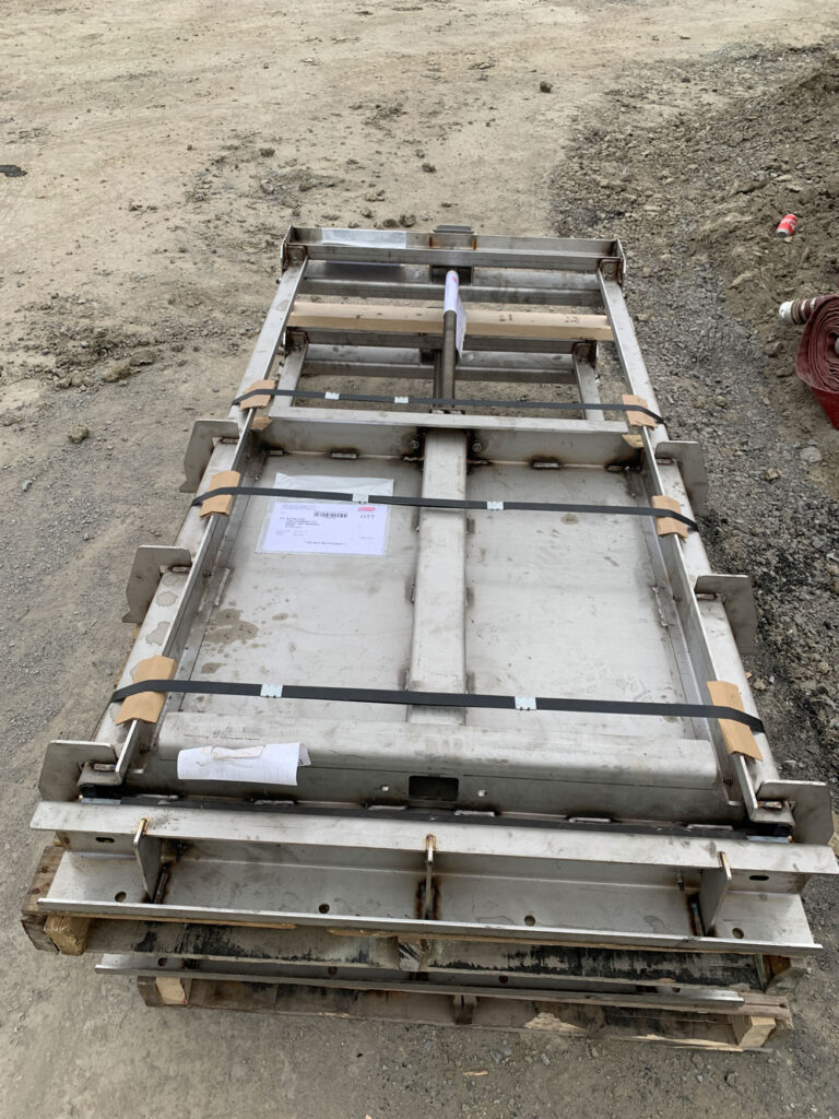 Slide Gates | CDS Stormwater Treatment - Echelon Environmental