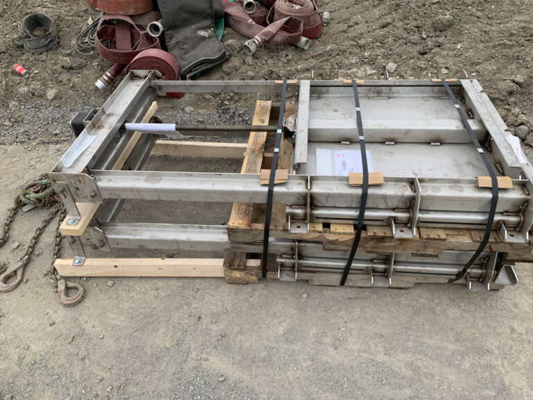 Slide Gates | CDS Stormwater Treatment - Echelon Environmental