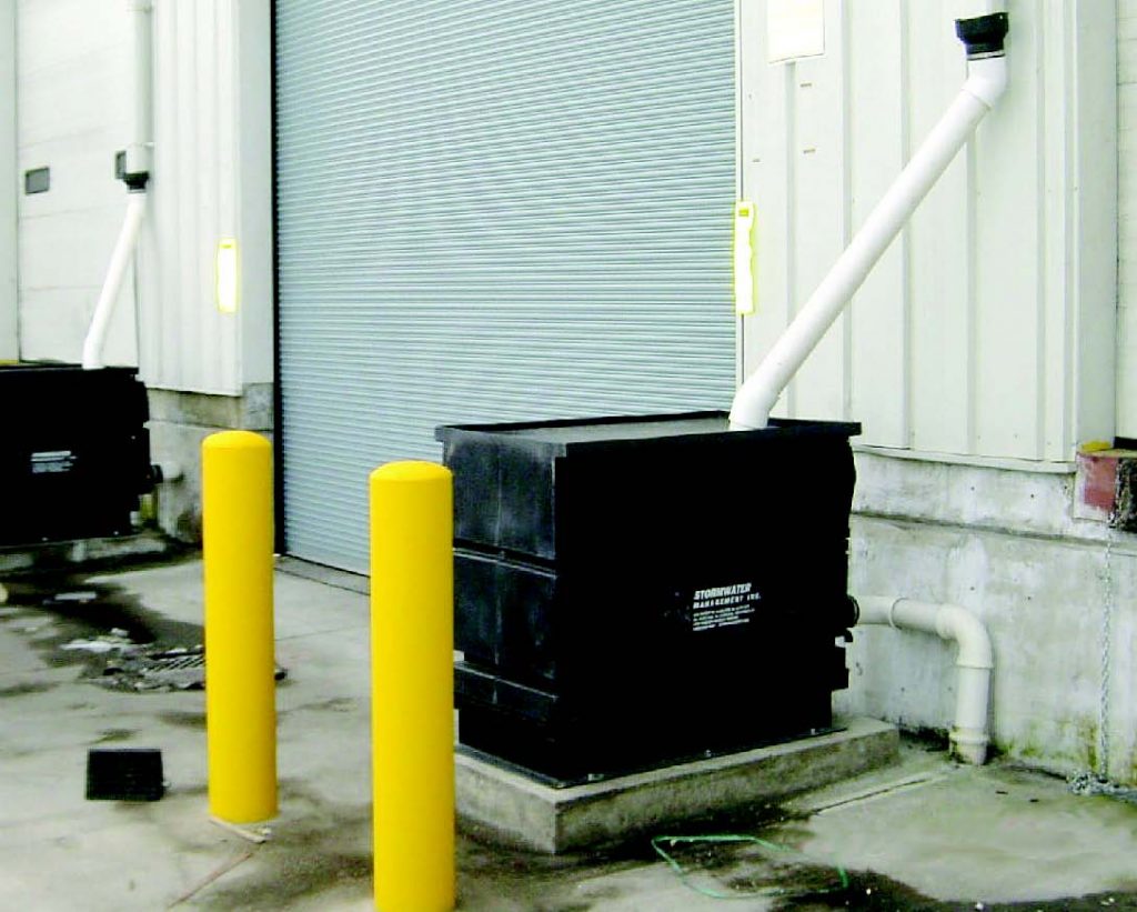 Downspout StormFilter | CDS Stormwater Treatment - Echelon Environmental